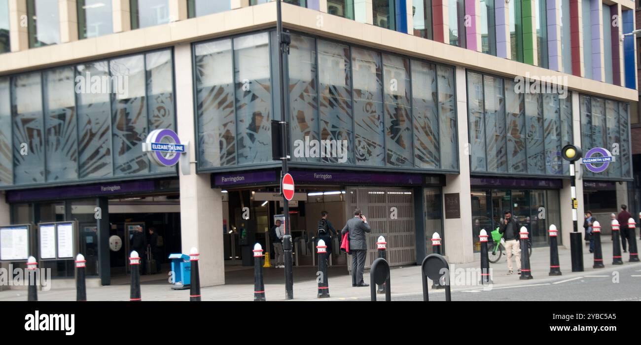 Sign for Elizabeth Line, Farringdon Station, Smithfield, City of London ...