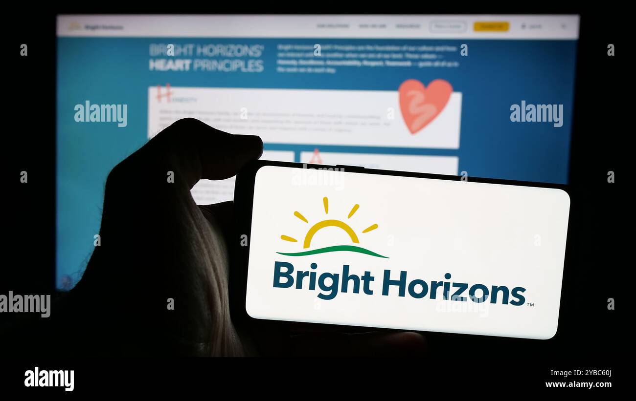 Bright horizons logo hi-res stock photography and images - Alamy