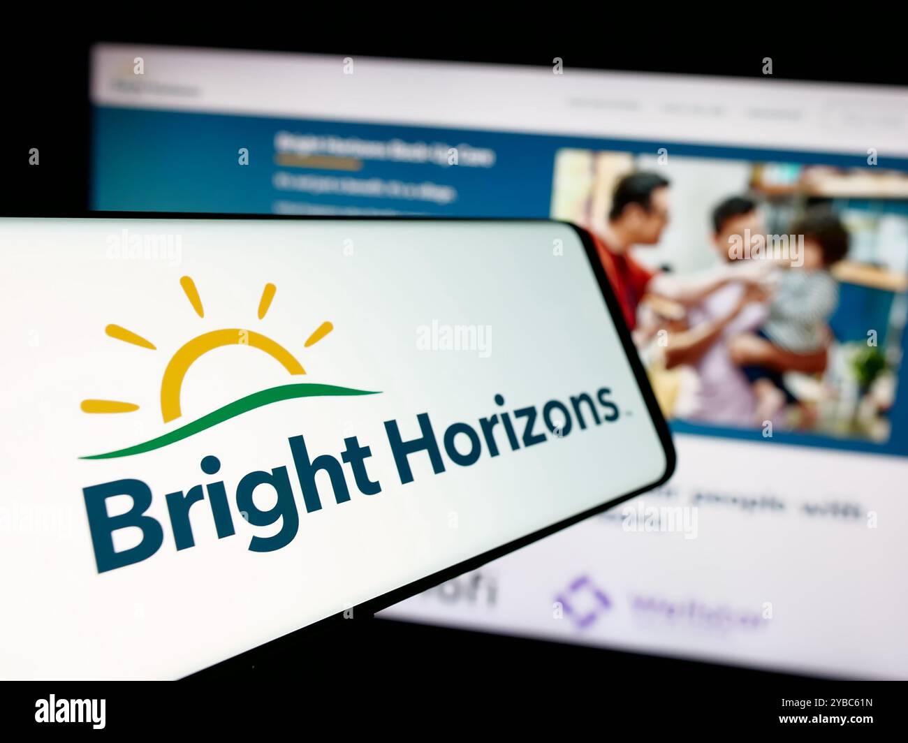 Bright horizons logo hi-res stock photography and images - Alamy