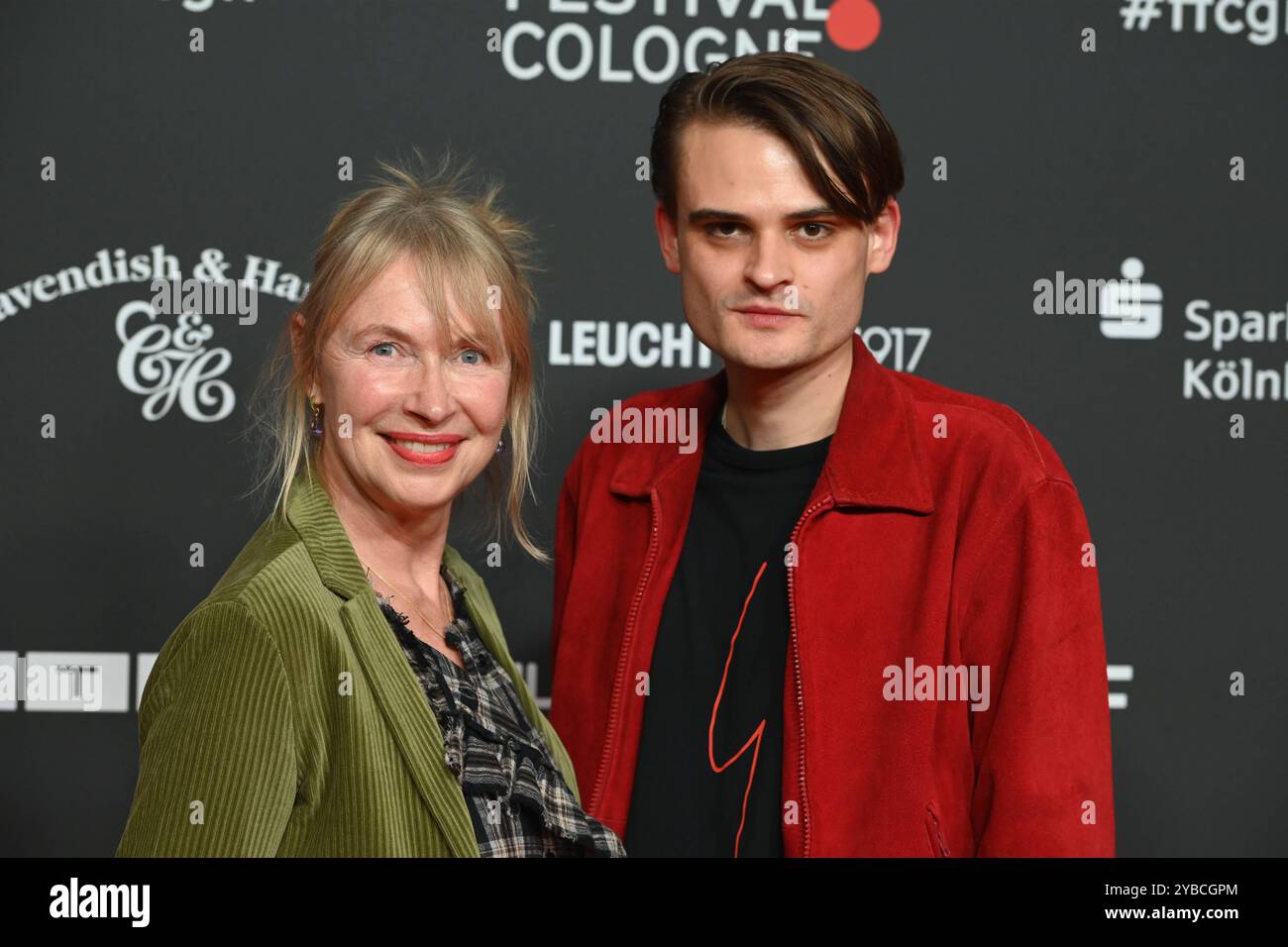 v.l. Therese HAEMER, Hämer, Schauspielerin, Joscha BALTHA, Schauspieler ...