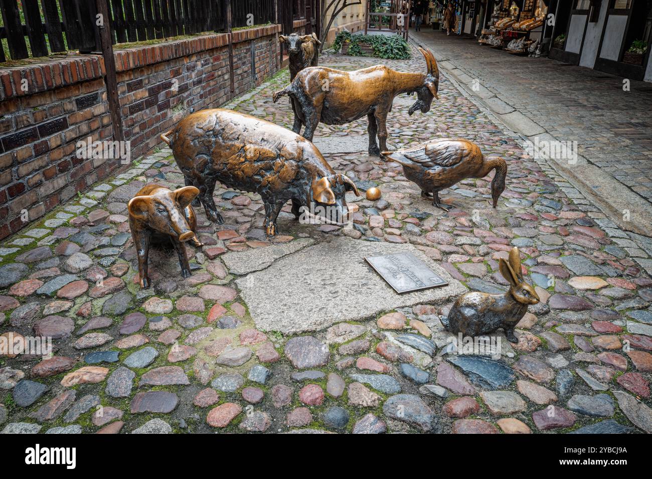Sculptures animal wroclaw hi-res stock photography and images - Alamy