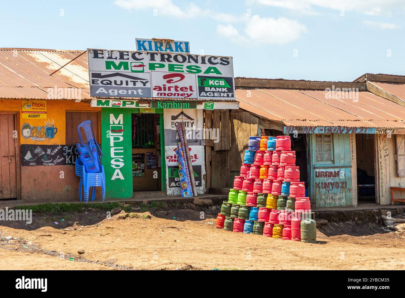 African containers hi-res stock photography and images - Alamy
