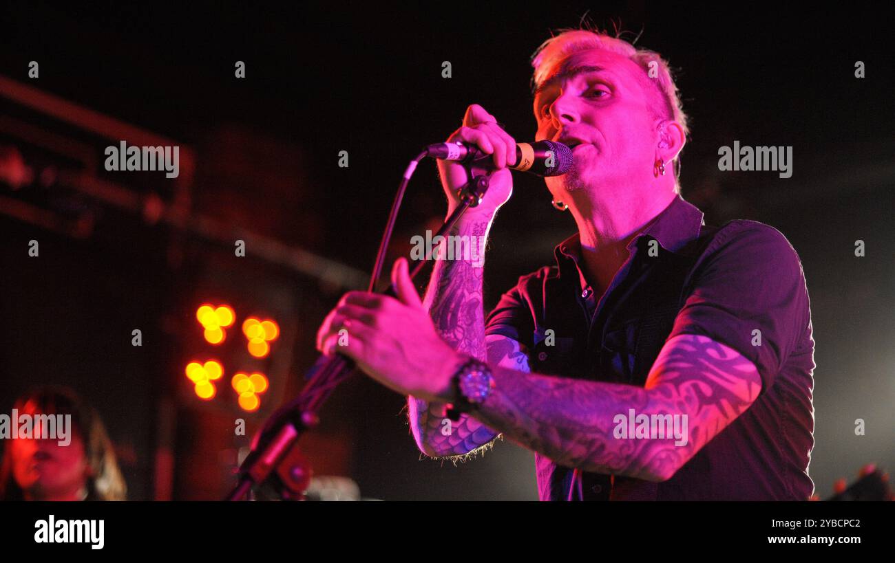 Everclear concert' hi-res stock photography and images - Alamy