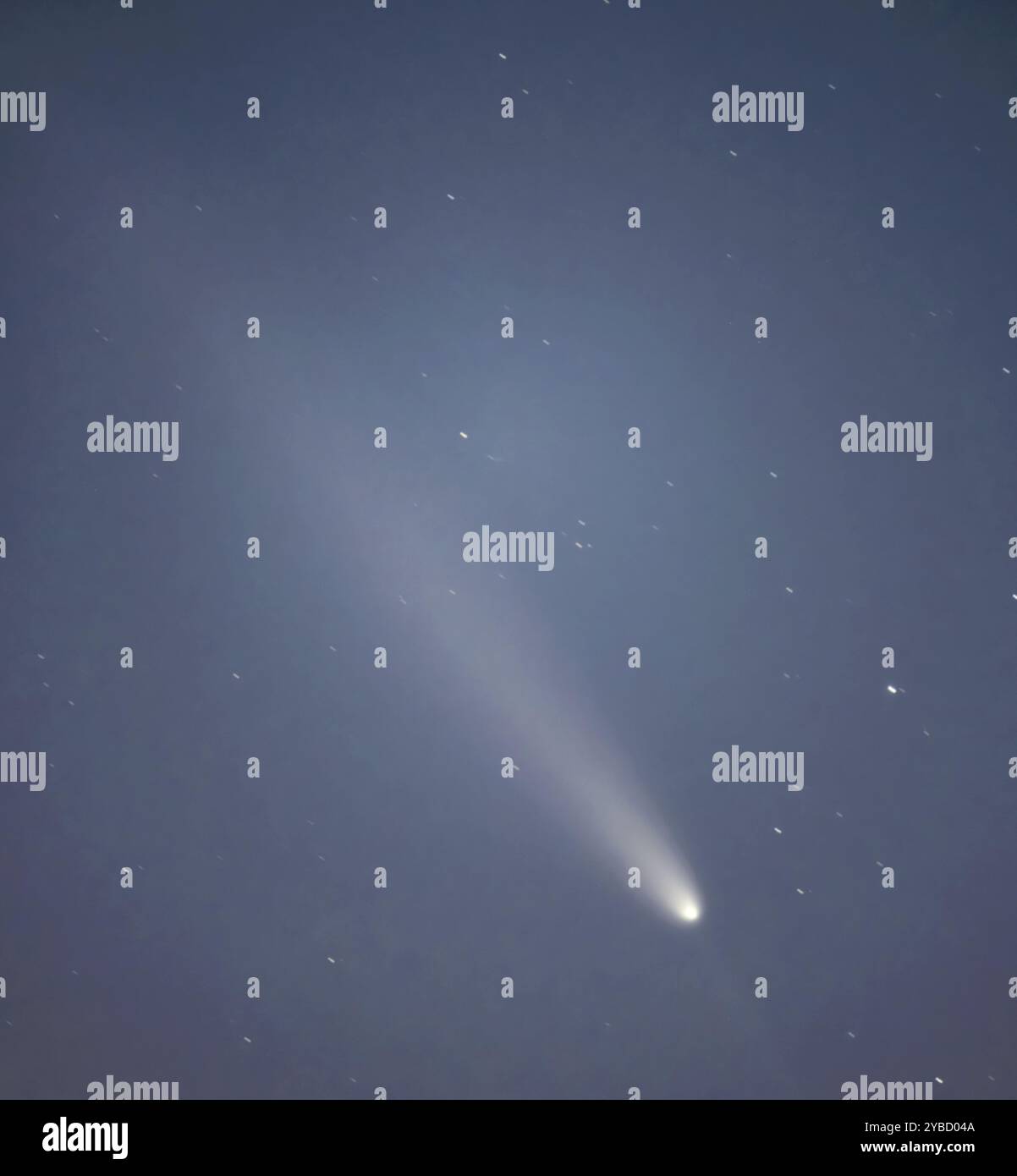 Wimbledon, London, UK. 17th Oct, 2024. Comet C/2023 A3 Tsuchinshan ...