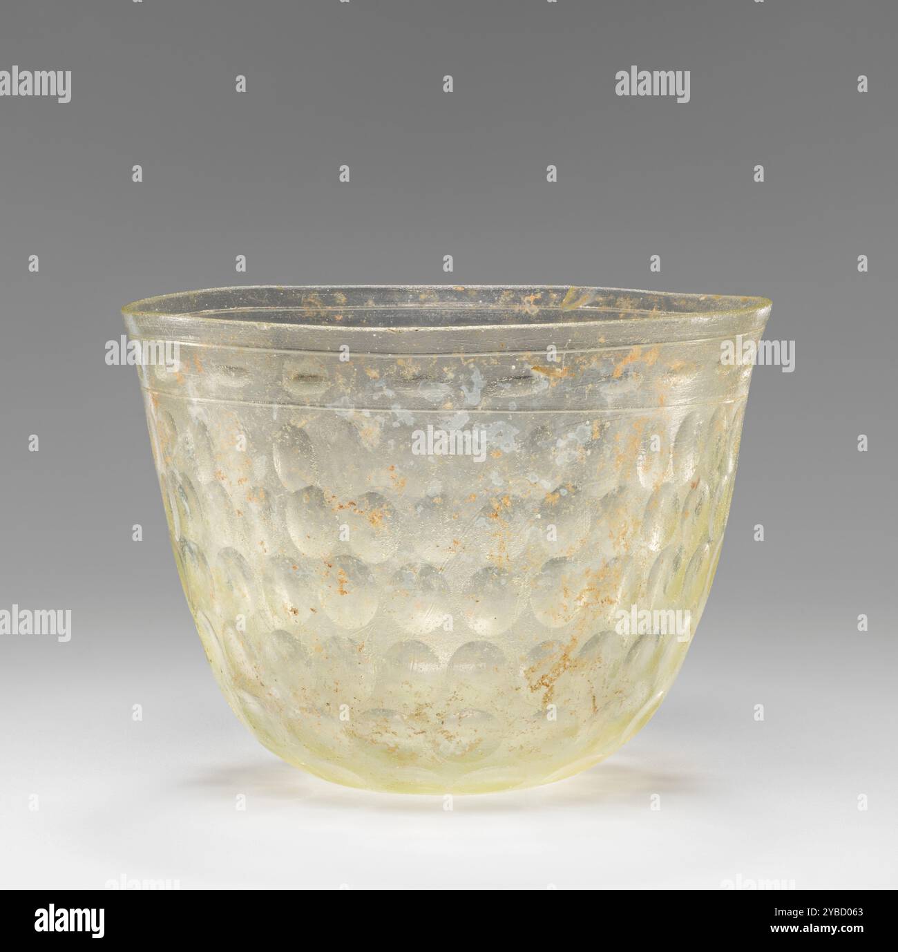 Faceted body hi-res stock photography and images - Alamy