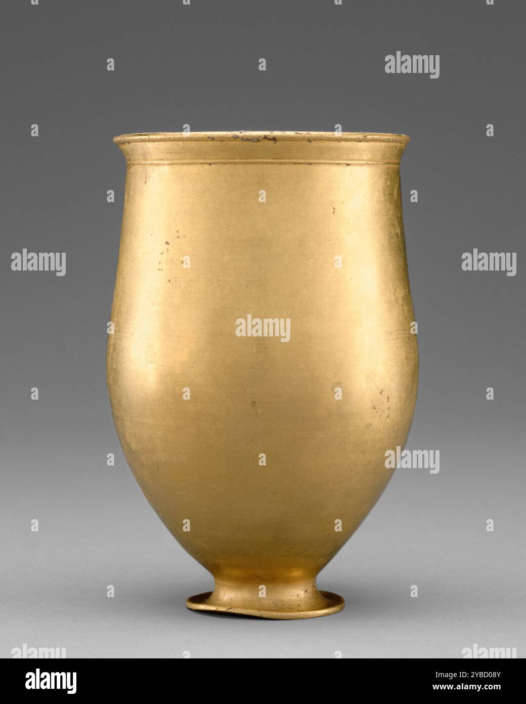 Two ends golden in color hi-res stock photography and images - Alamy