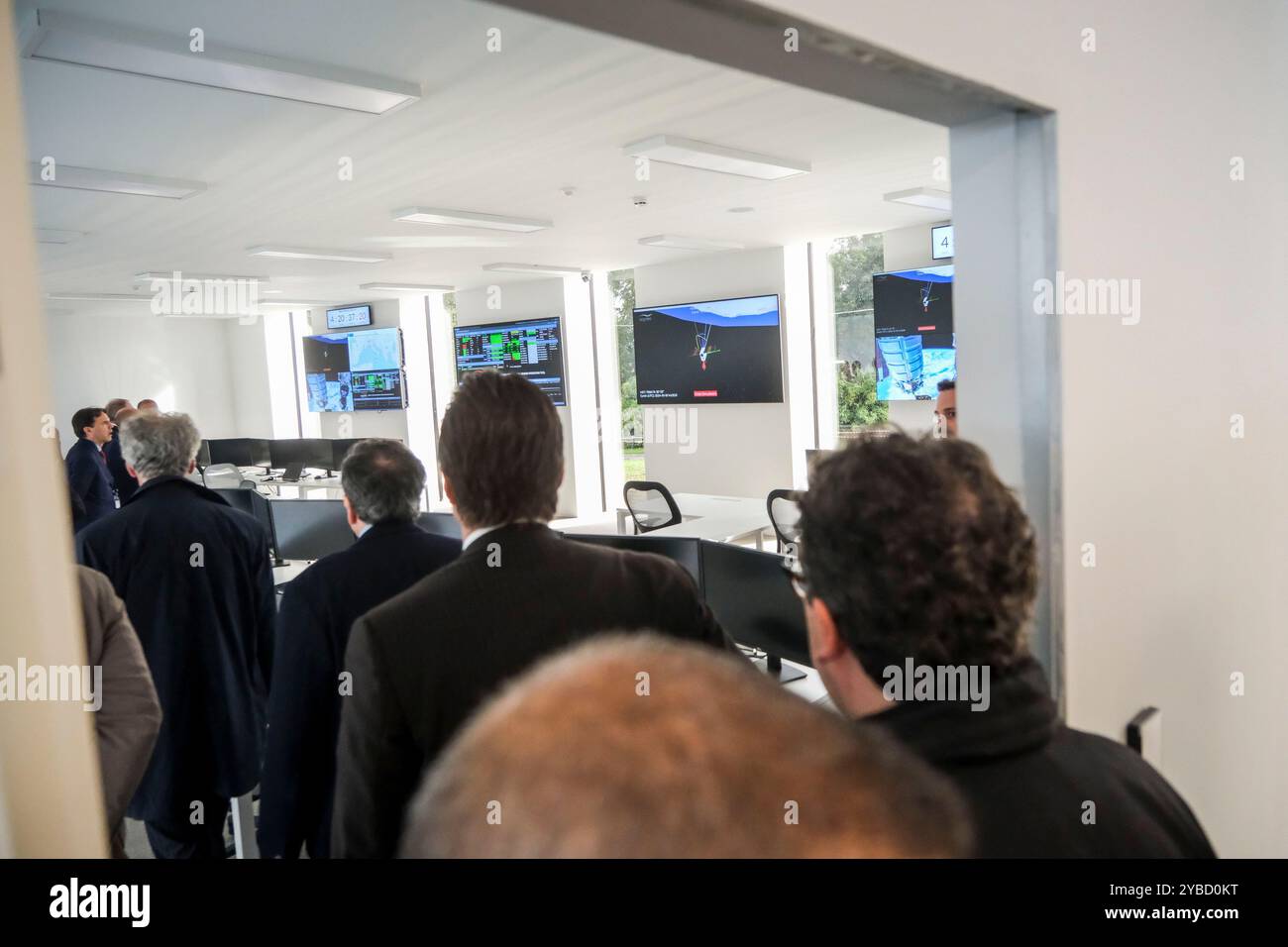 Inaugurazione del centro Spacepark di Argotec azienda aerospaziale di ...