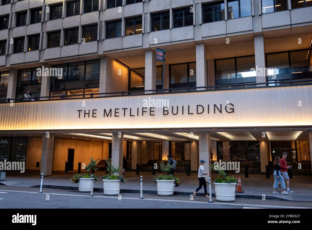 The entrance to MetLife building on Vanderbilt Avenue, 2024, New York ...