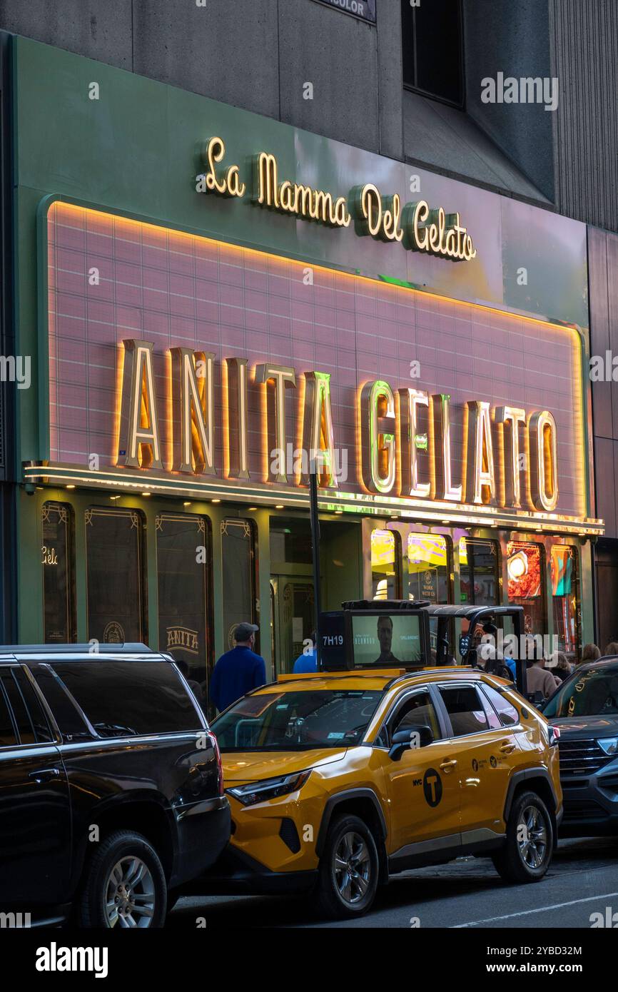 La Mamma del Gelato - Anita Gelato is Located in Times Square, NYC, USA ...