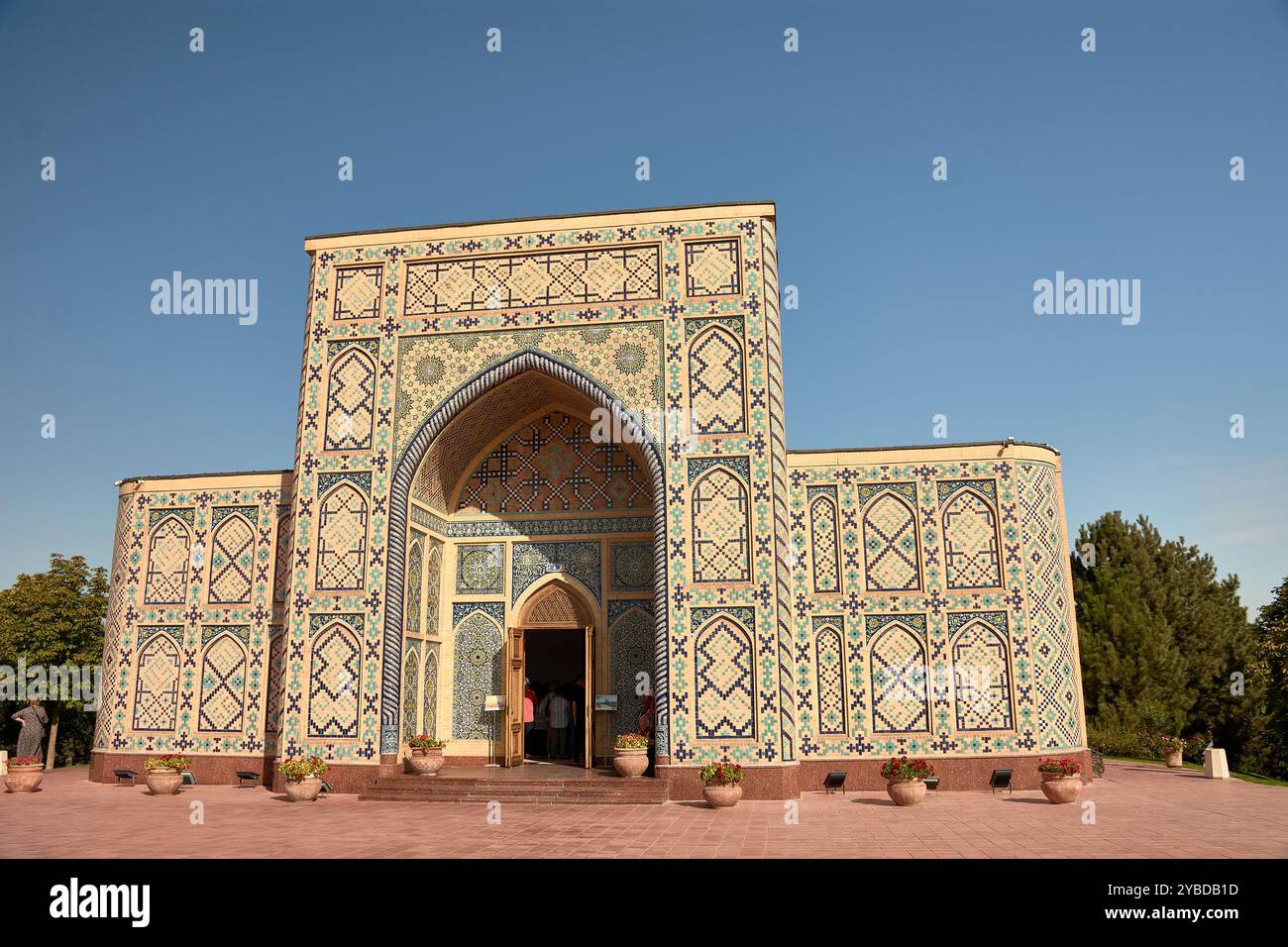 The Ulugbek Observatory in Samarkand, Uzbekistan, is one of the most ...