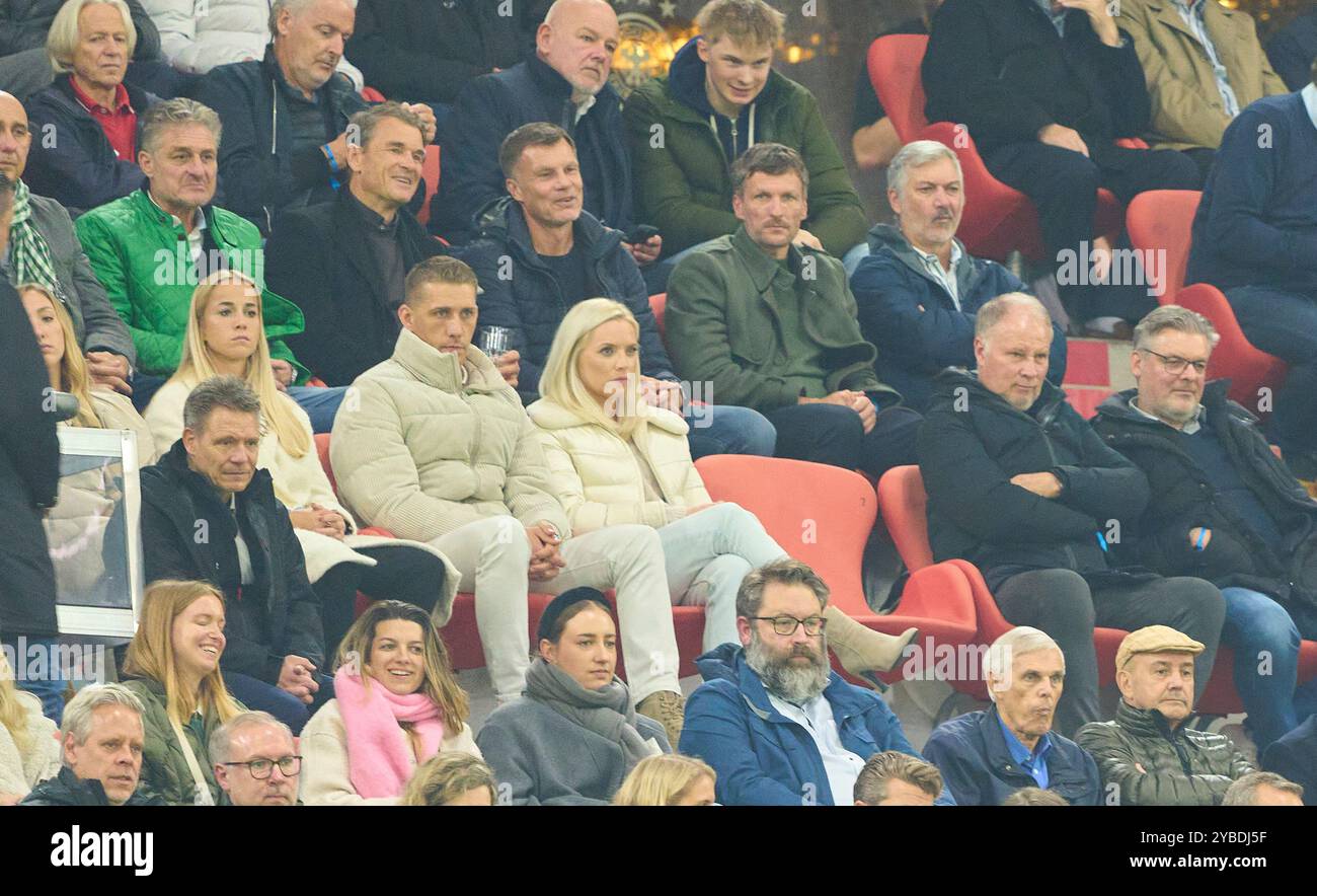 Jens LEHMANN, Ex Profi, Thomas Helmer, Benny Lauth, Giulia GWINN, FCB ...