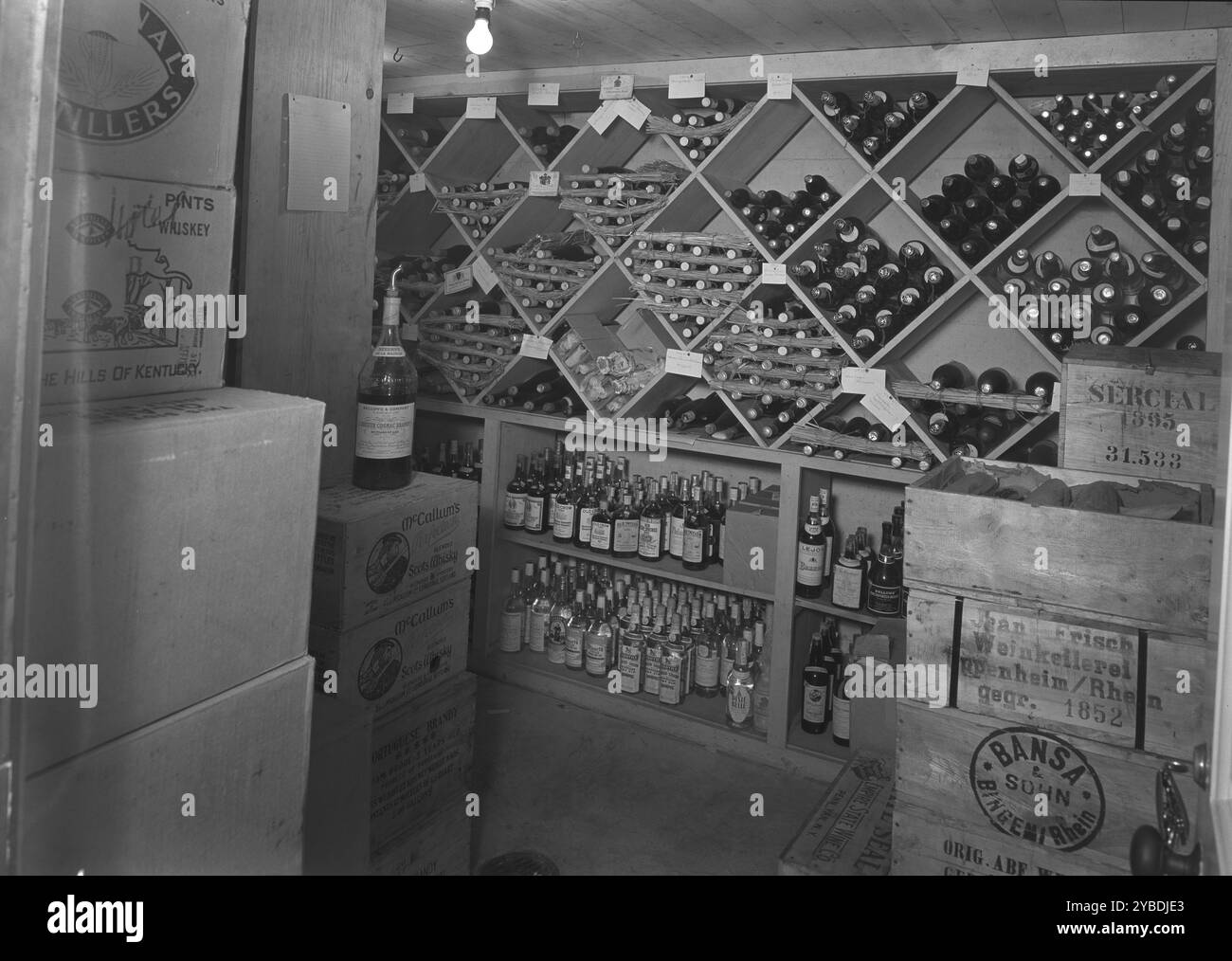 Guido R. Rahr, residence in Manitowoc, Wisconsin, 1945 Stock Photo - Alamy