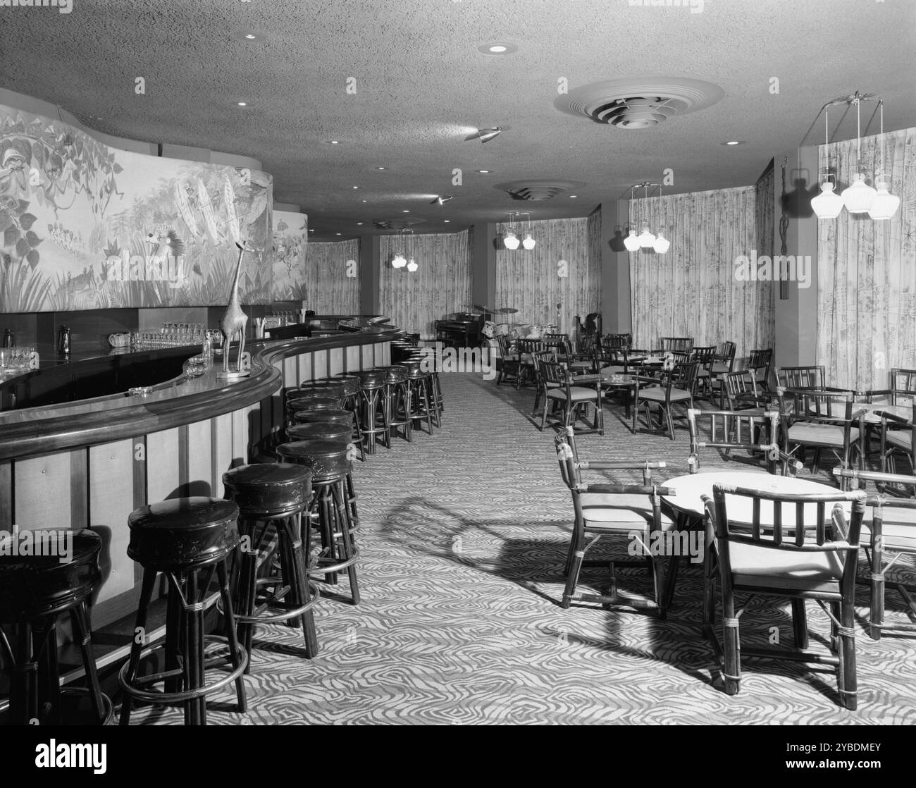 Nevele Hotel, Ellenville, New York, 1959 Stock Photo - Alamy