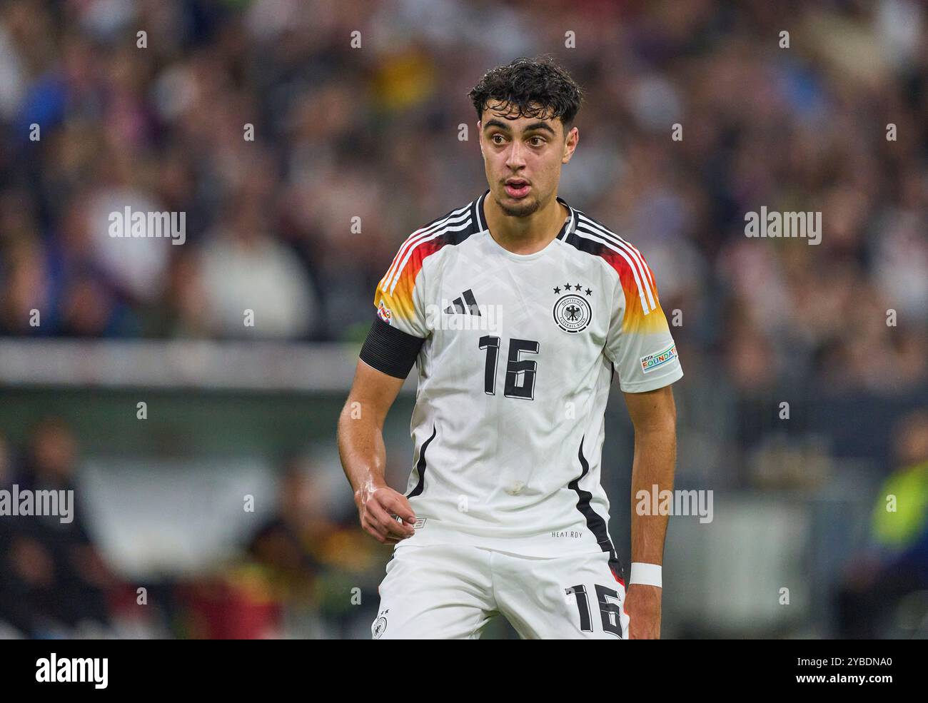 Aleksadar Pavlovic, DFB 16 in the UEFA Nations League 2024 match ...