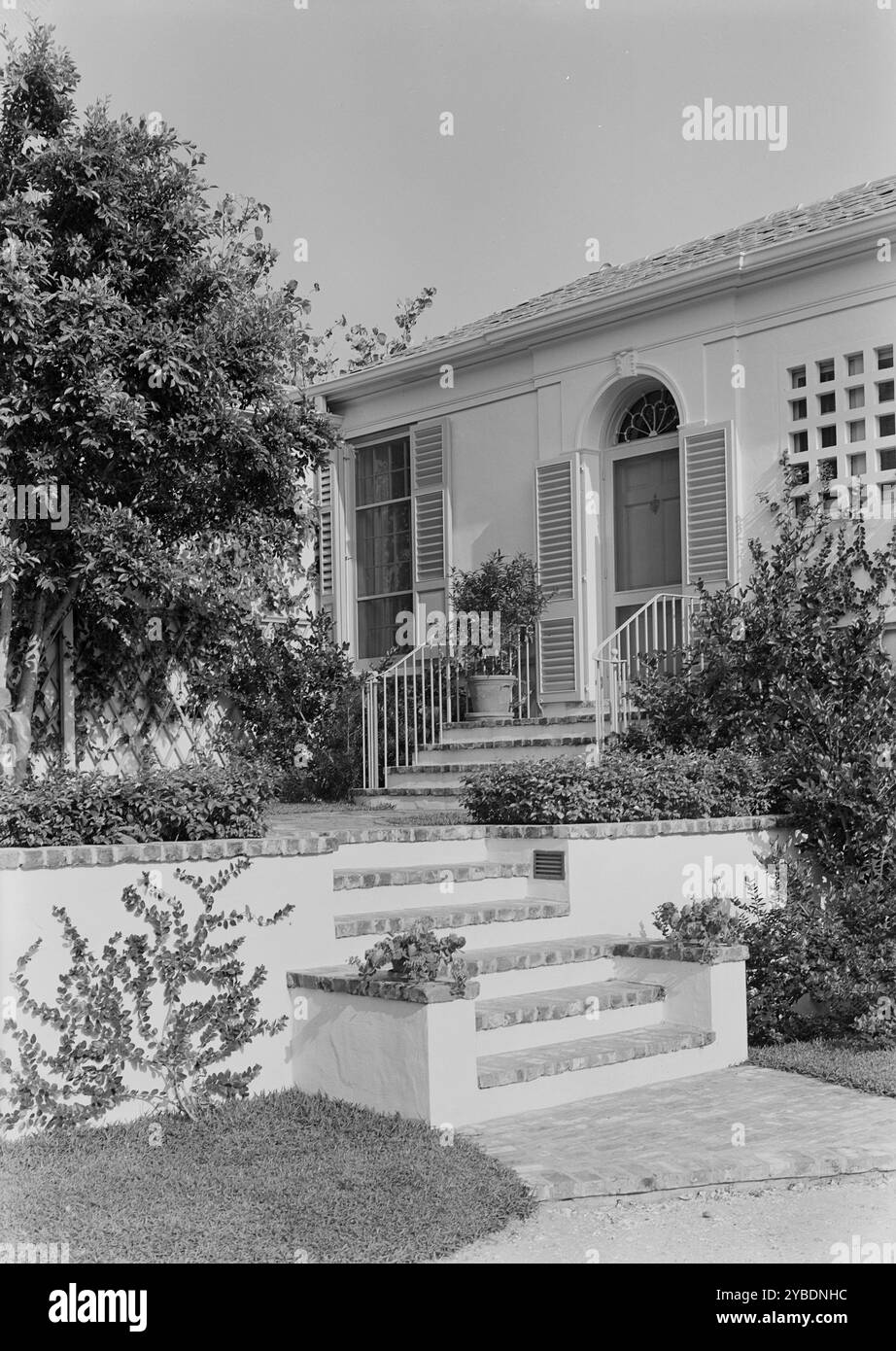 James martin house Black and White Stock Photos & Images - Alamy