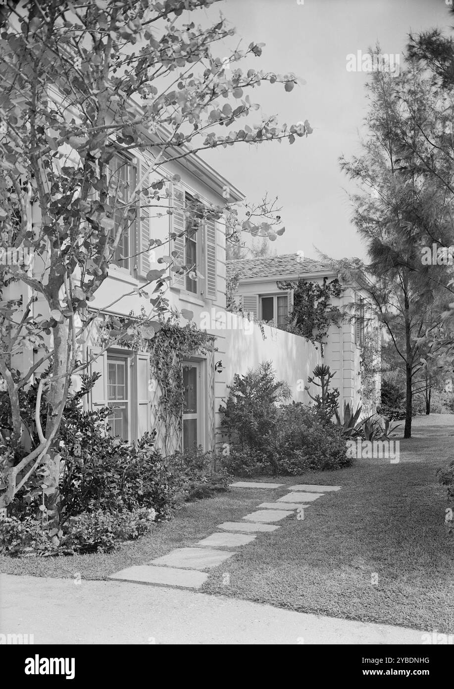 James H. McGraw, Jr., residence in Hobe Sound, Florida. West facade ...
