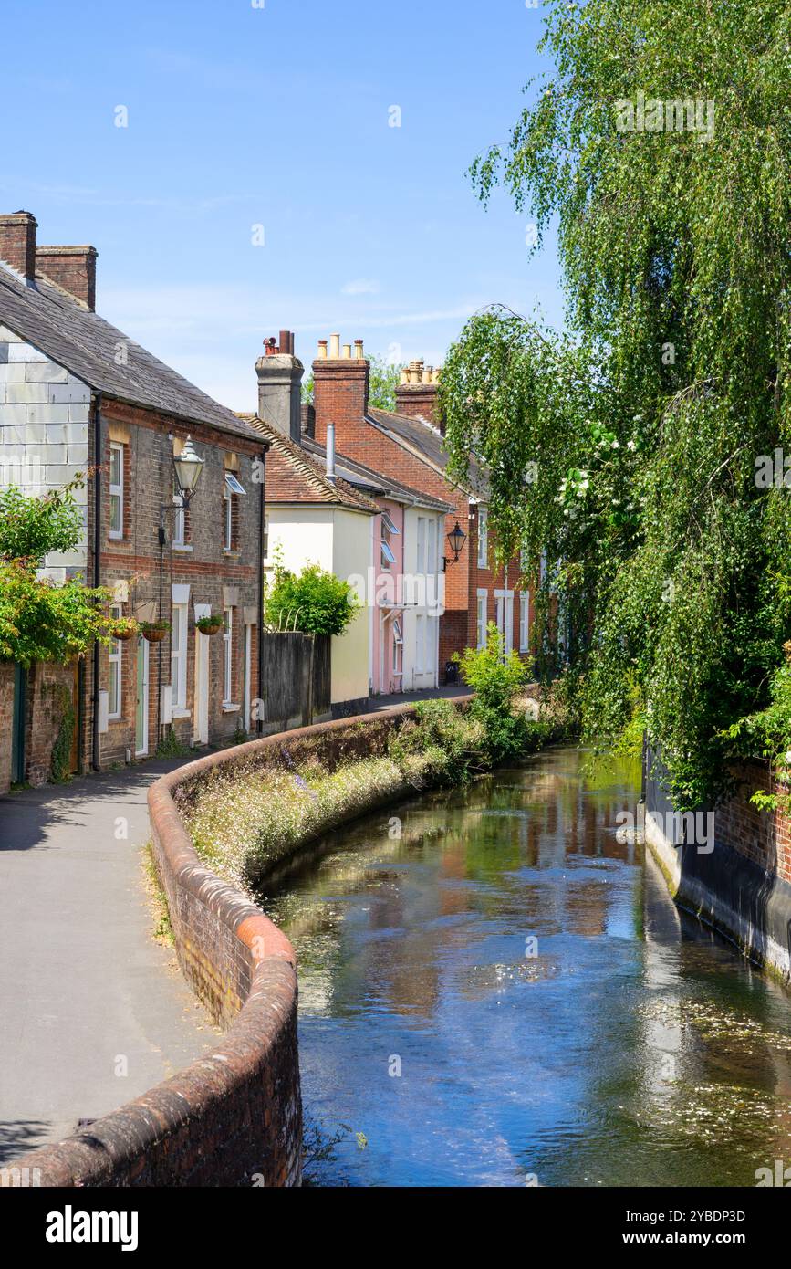 River path uk hi-res stock photography and images - Alamy