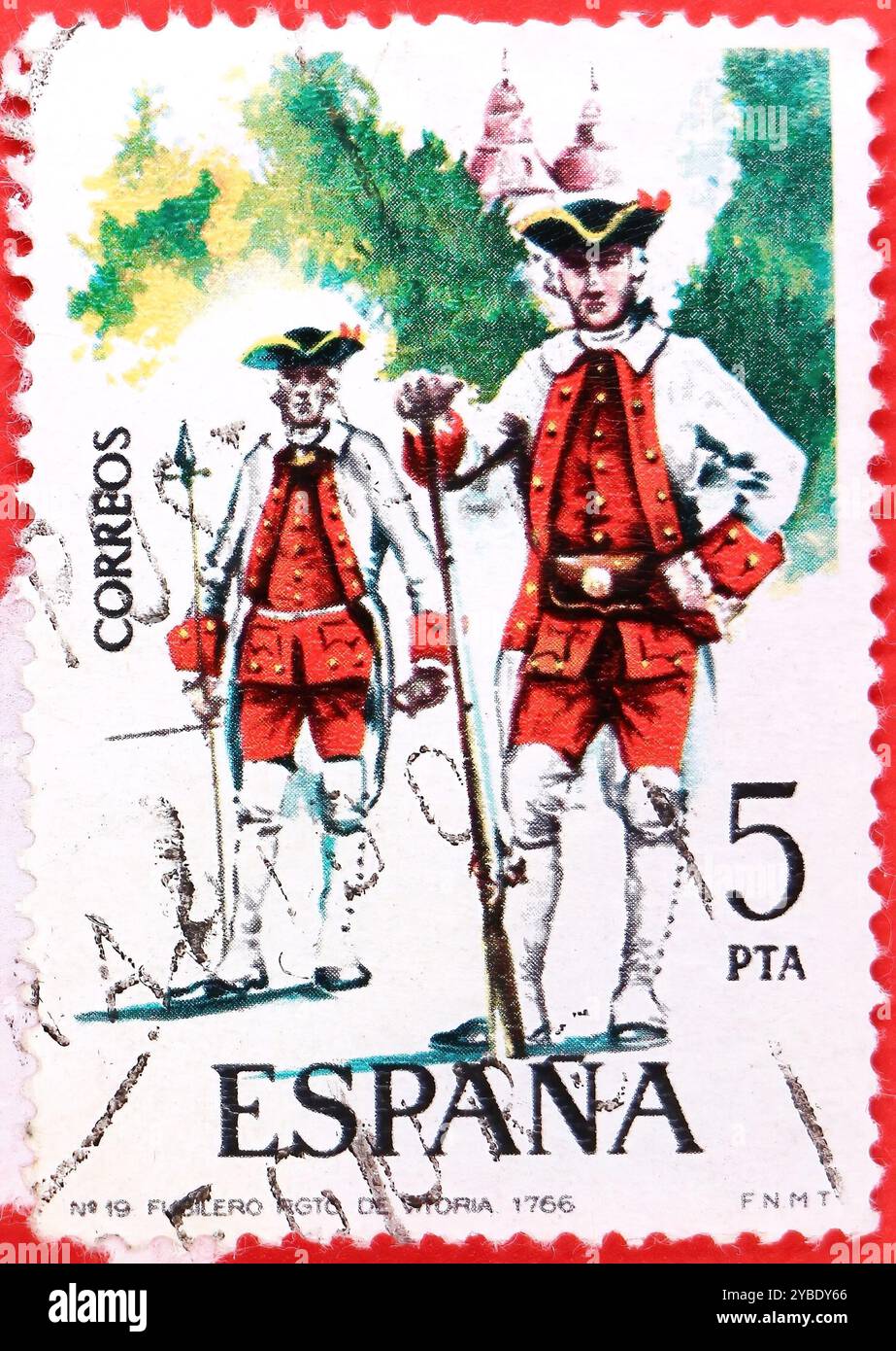 Military uniforms hi-res stock photography and images - Alamy