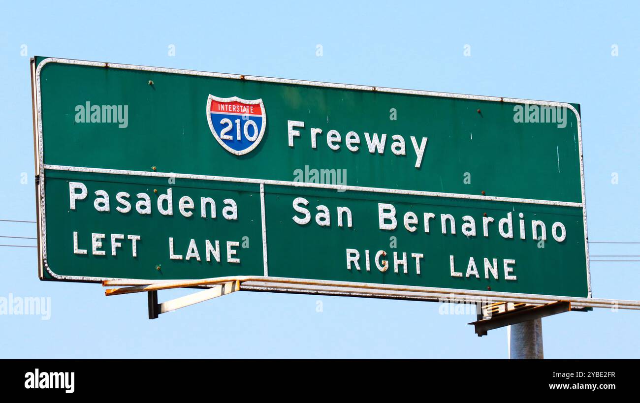 Los Angeles, California: Freeway Interstate 210 (The Foothill Freeway ...