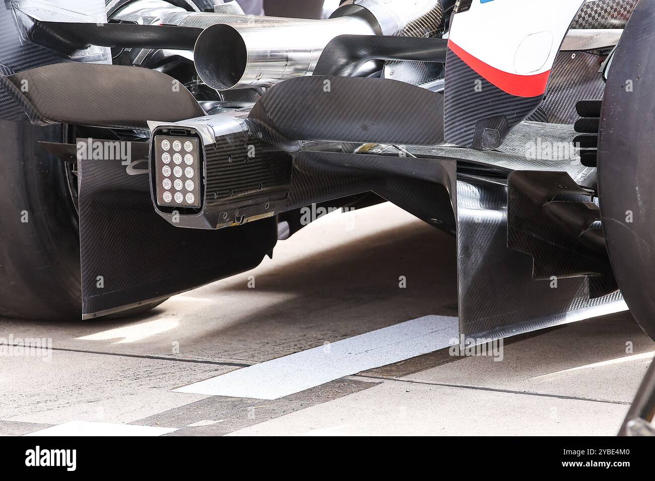 Haas F1 Team VF-24 Ferrari, Mechanical detail diffuser during the ...