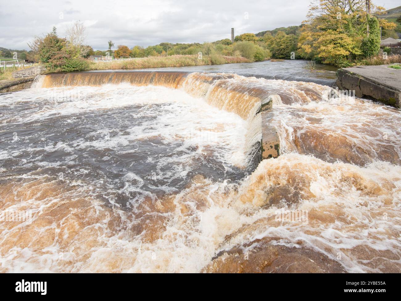 Settle Weir & fish pass, adjacent to Settle Hydro in North Yorkshire ...