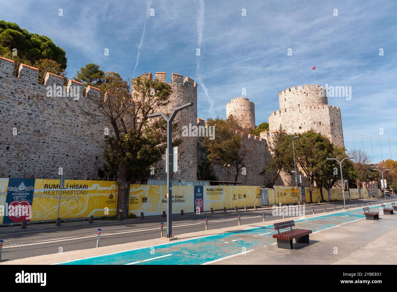 Istanbul, Turkiye - OCT 14, 2024: Rumelihisari or Bogazkesen Fortress ...