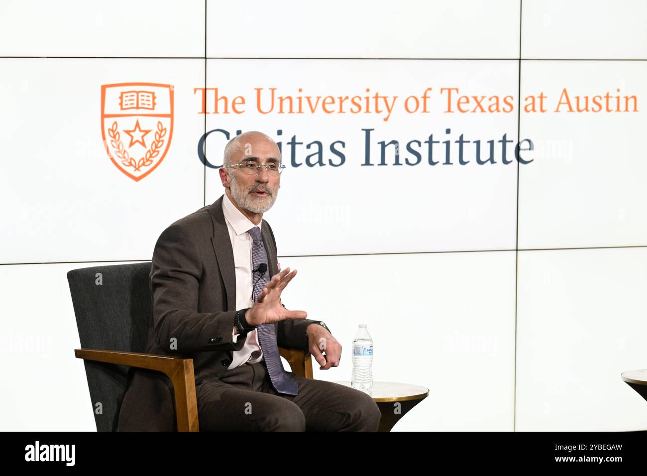Arthur brooks harvard hi-res stock photography and images - Alamy