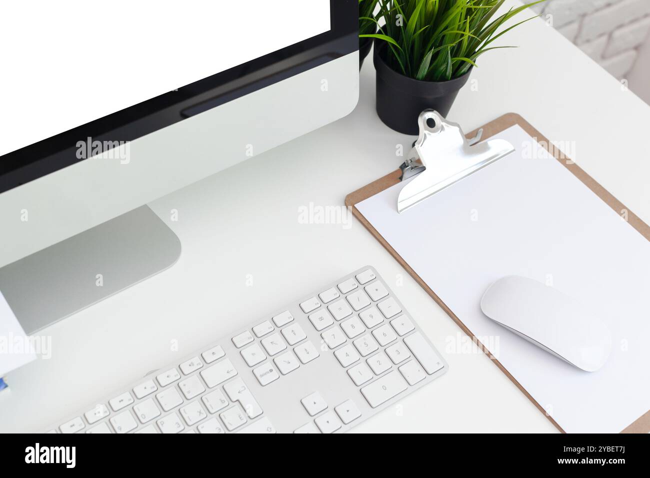 working table with computer Stock Photo - Alamy