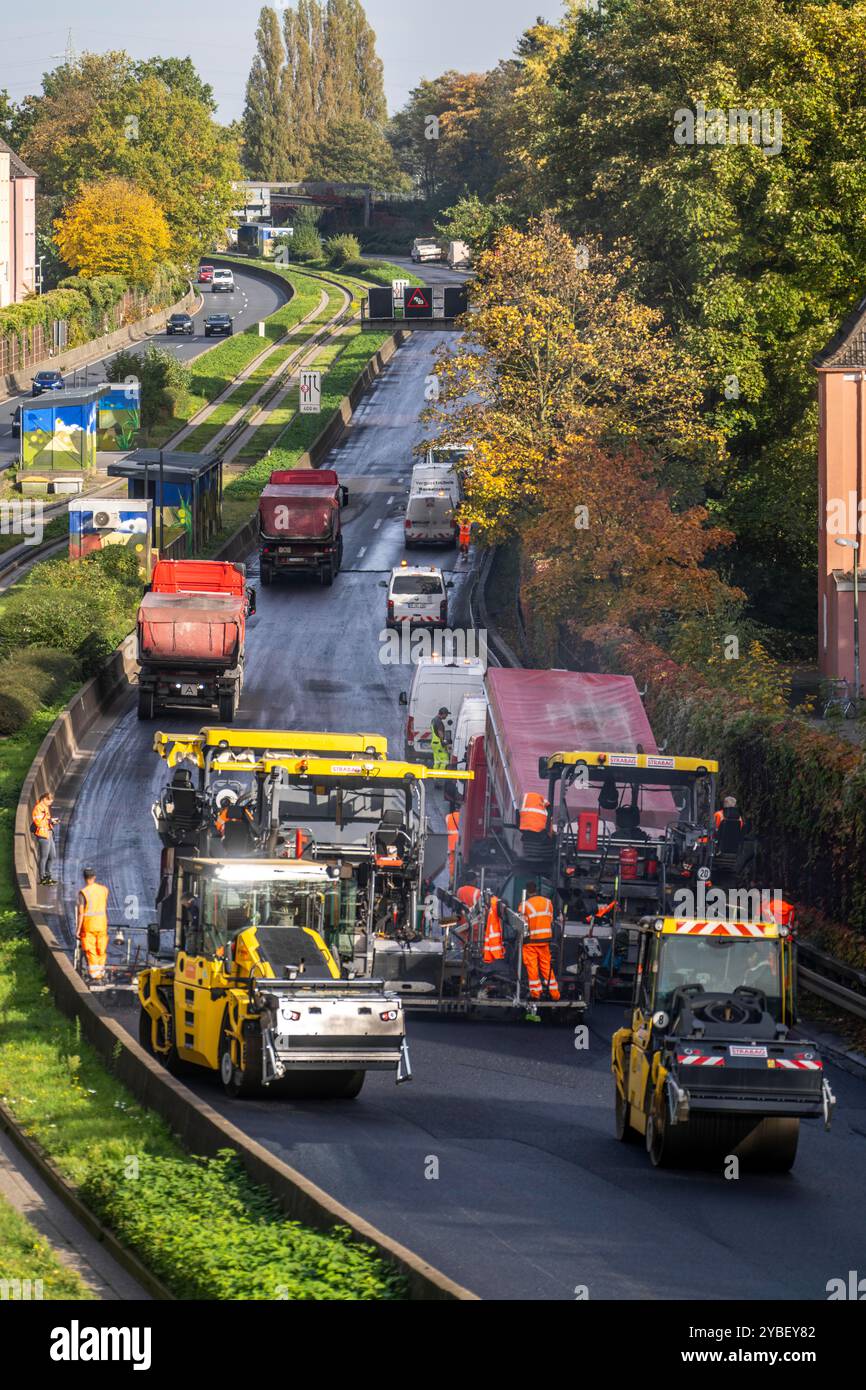 New whisper asphalt surface for the A40 freeway, in the city of Essen ...