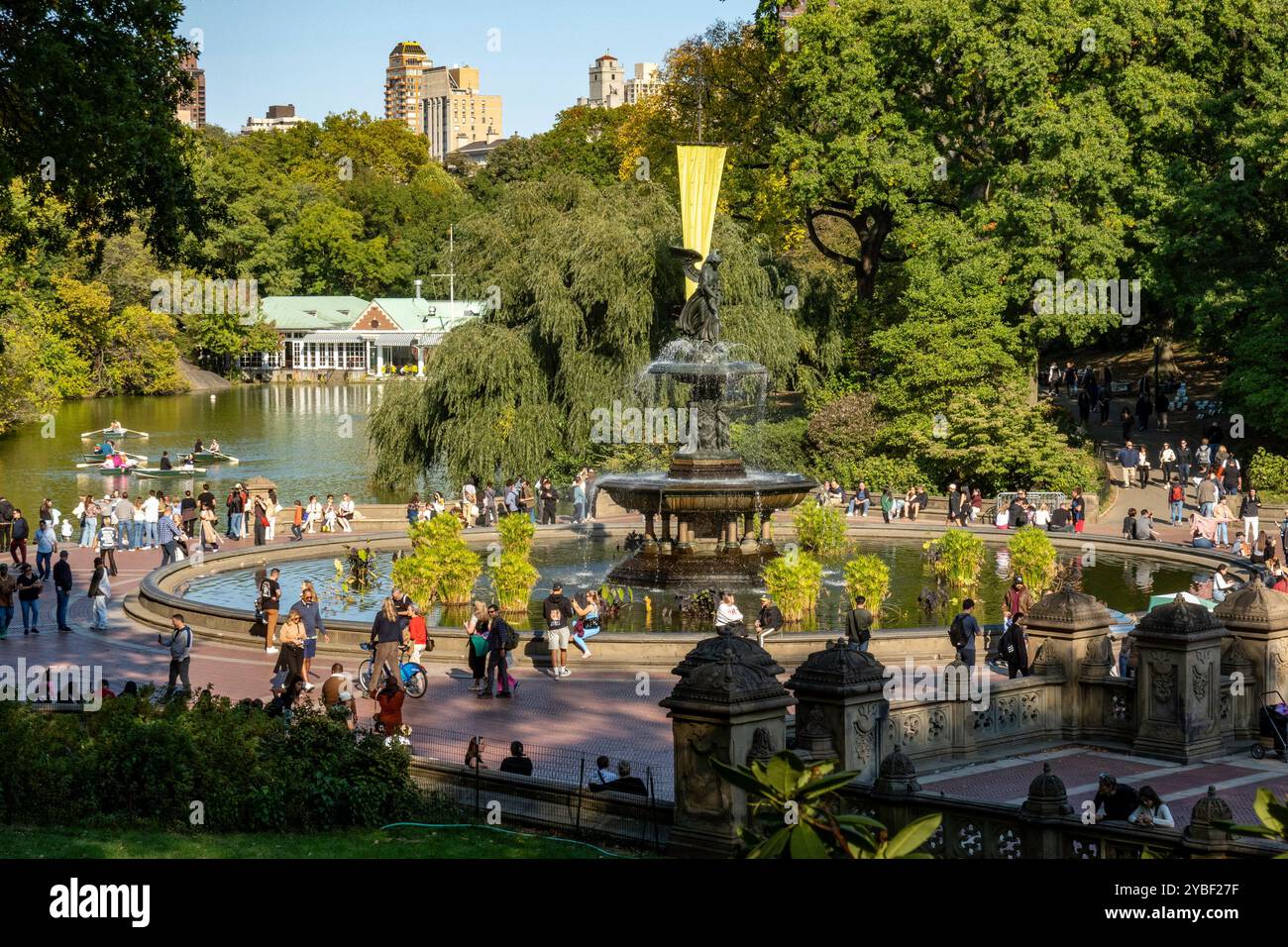 Bethesda Plaza in Central Park features Angel of the Waters Fountain ...