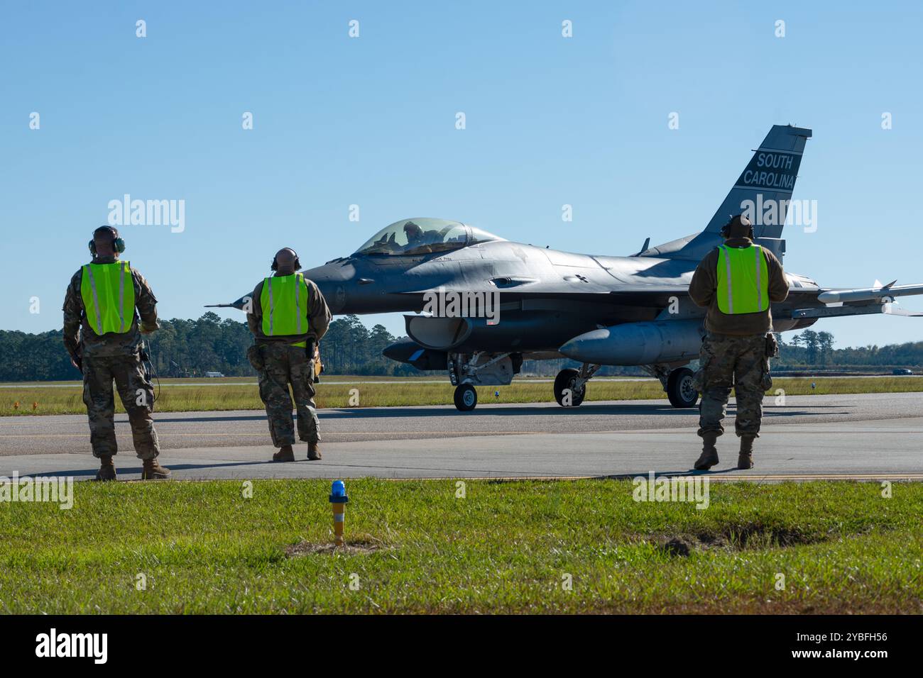 Combat readiness inspection hi-res stock photography and images - Alamy