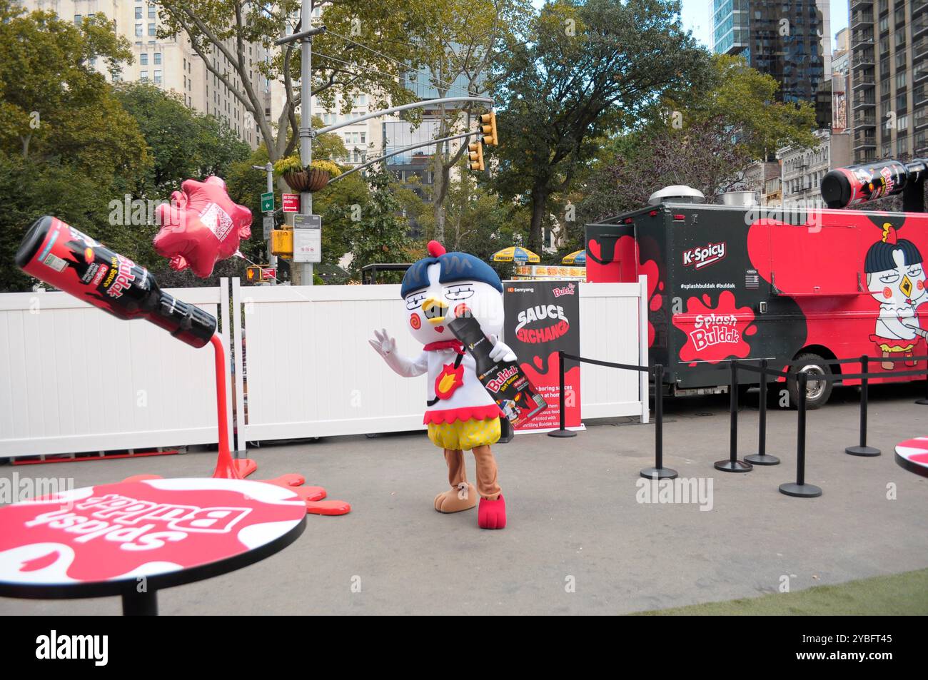 Buldak mascot hi-res stock photography and images - Alamy