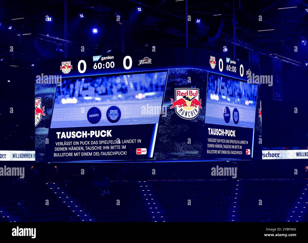 Videowuerfel im SAP Garden mit Logo Red Bull Muenchen und der ...