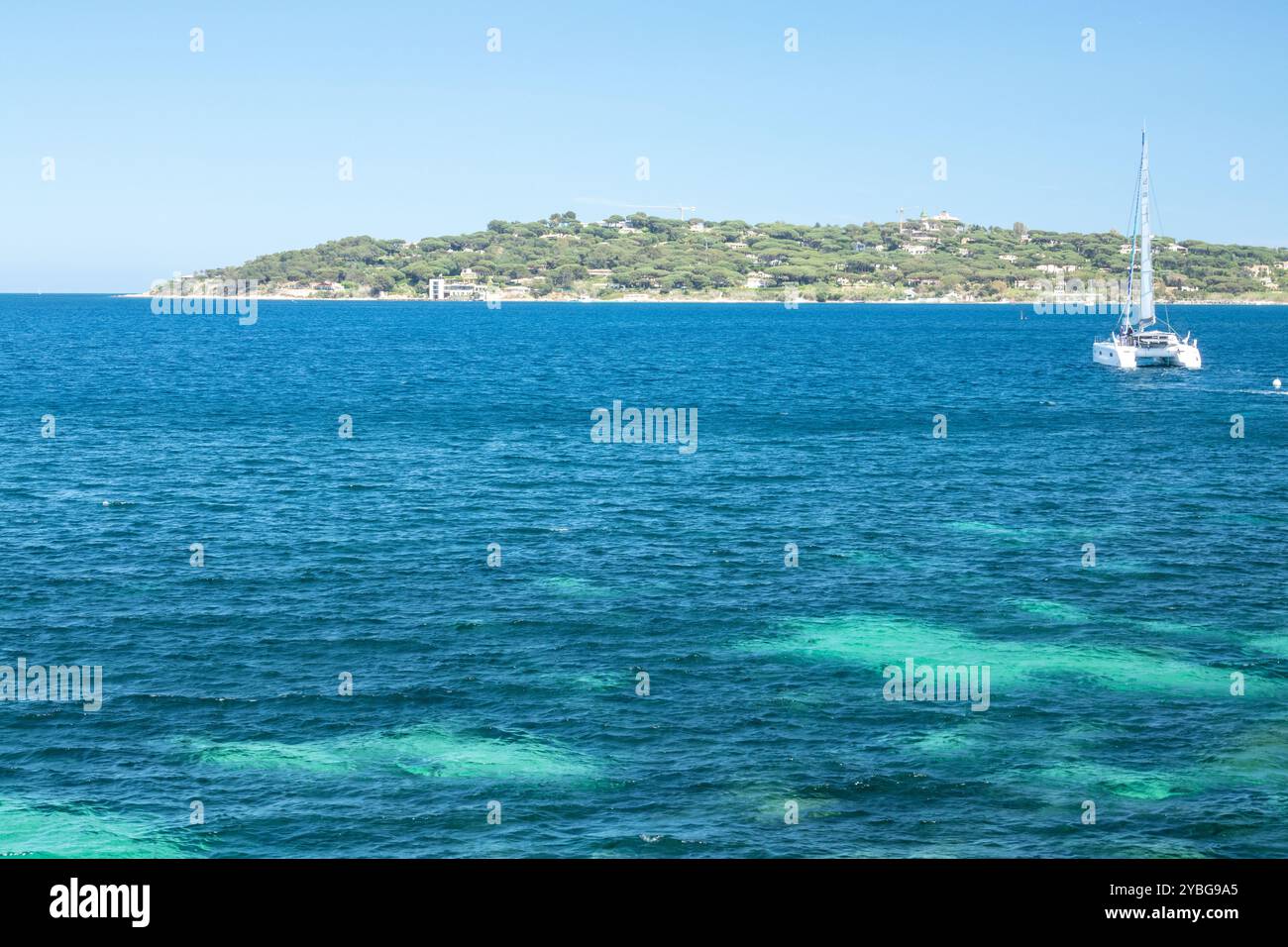 Canebiers Bay with boats, in Saint-Tropez, in France, in Europe, in ...