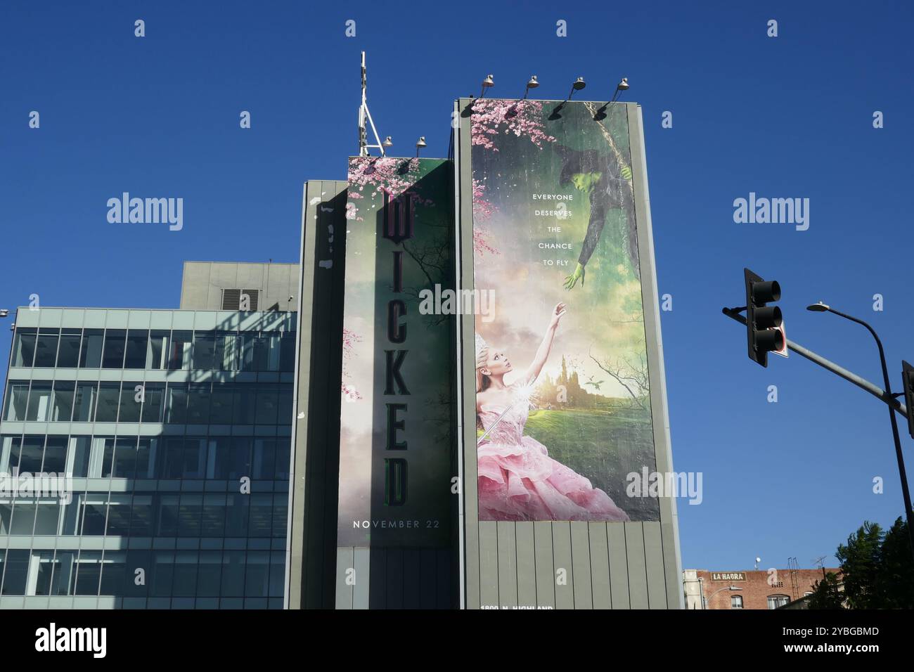 Universal pictures wicked movie hi-res stock photography and images - Alamy