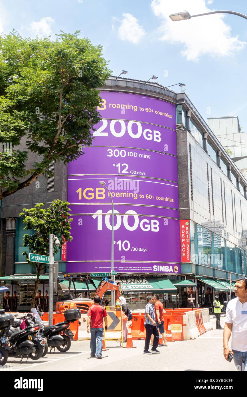 Mobile plans advertisement hi-res stock photography and images - Alamy