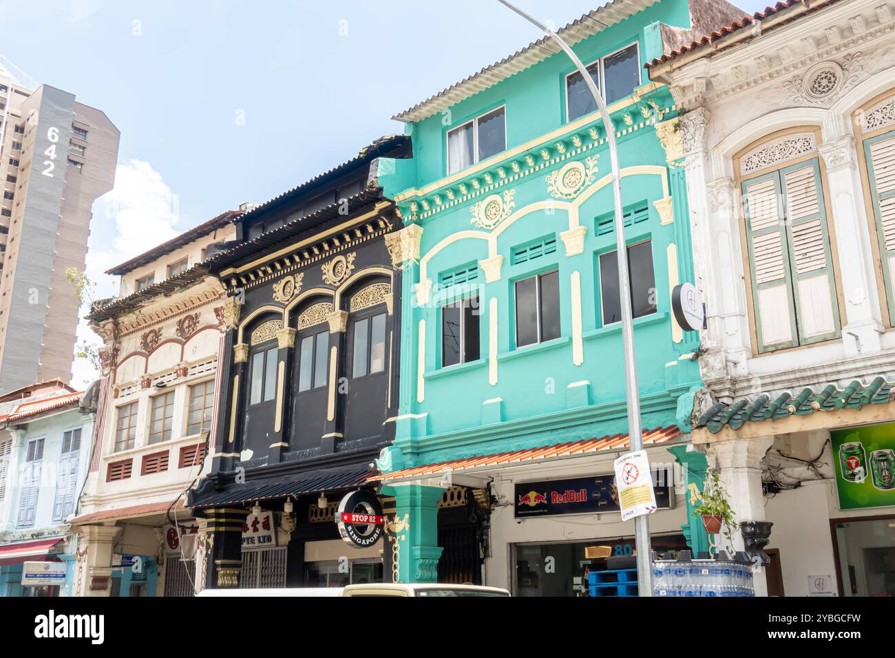 Desker Rd shophouses, Little India district Singapore Stock Photo - Alamy