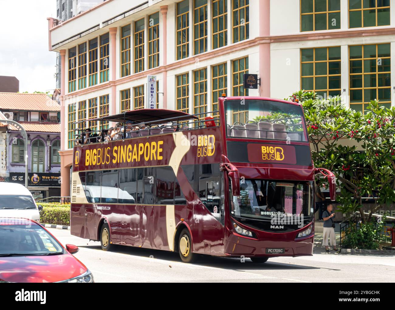 BigBus tourist sightseeing bus in Kallang Singapore Stock Photo - Alamy