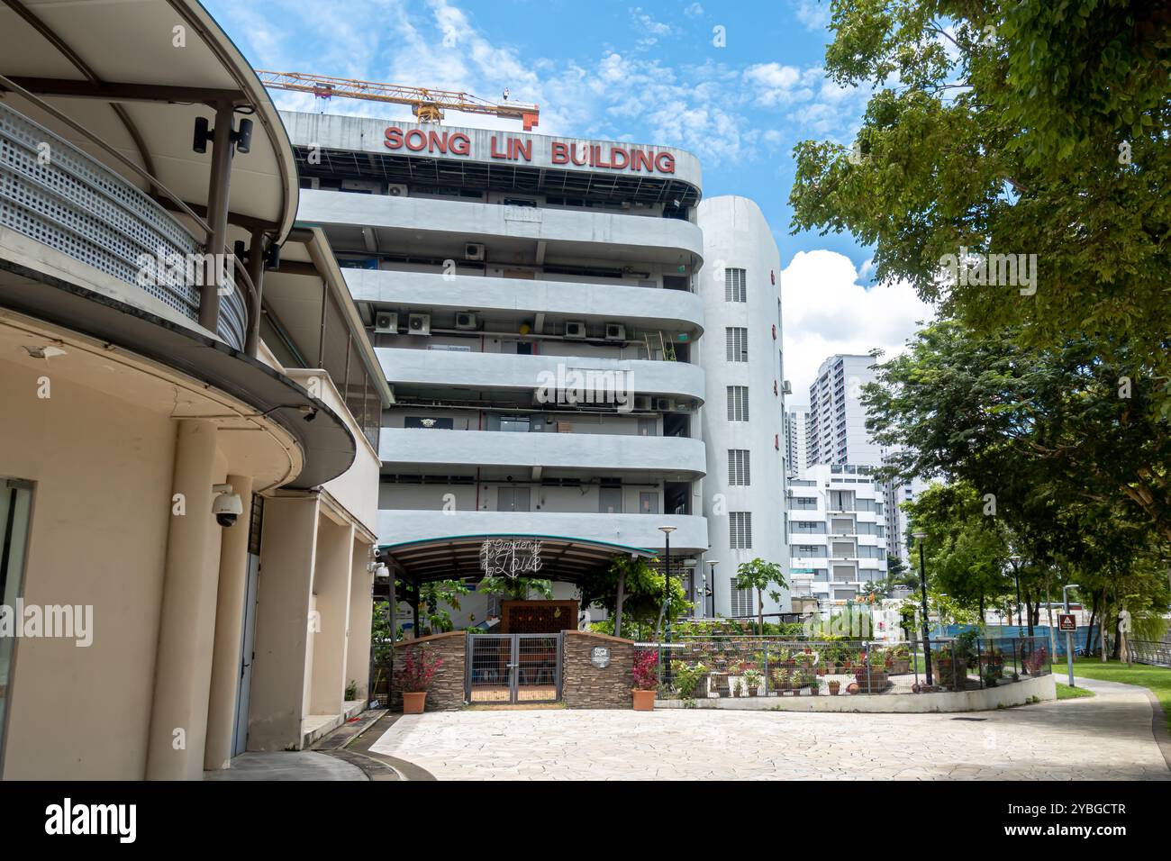 Song Lin Building Singapore Stock Photo - Alamy