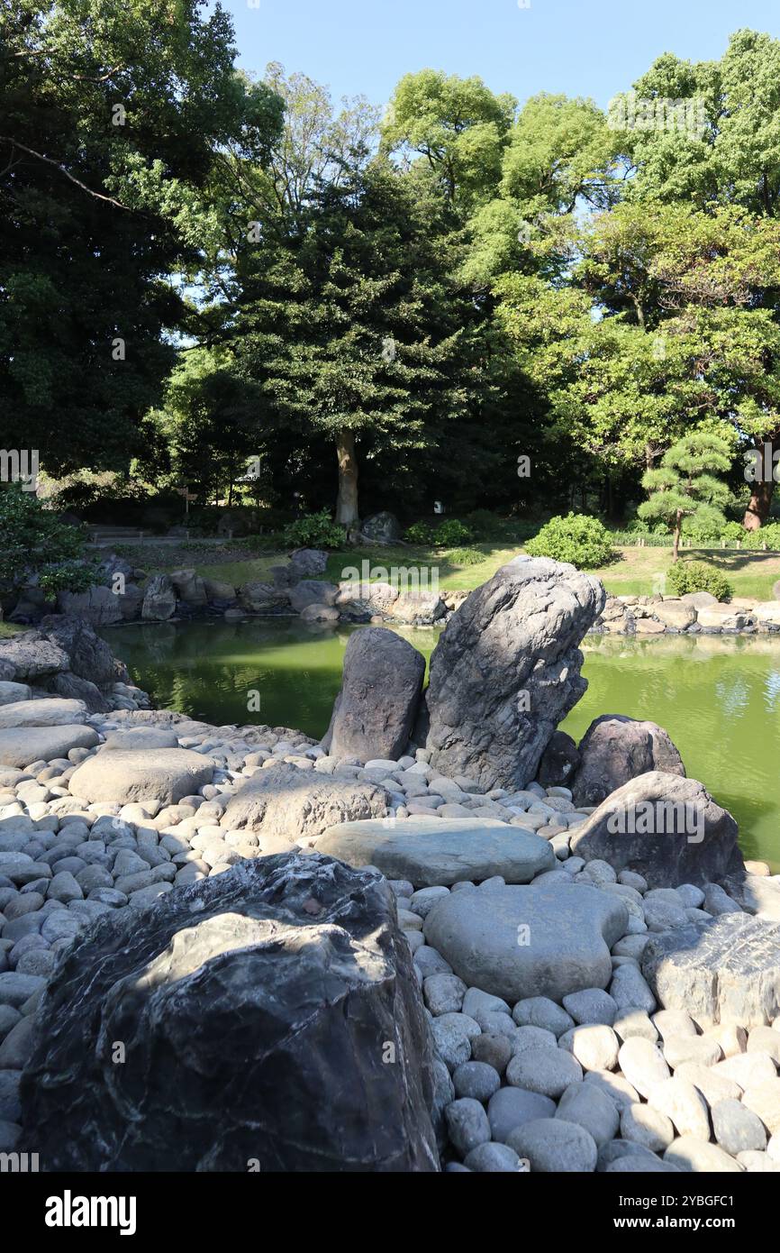 Japanese garden and river hi-res stock photography and images - Alamy