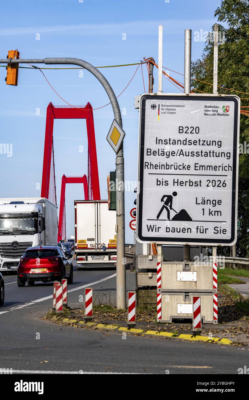 Traffic on the Rhine bridge Emmerich, federal road B220, longest ...