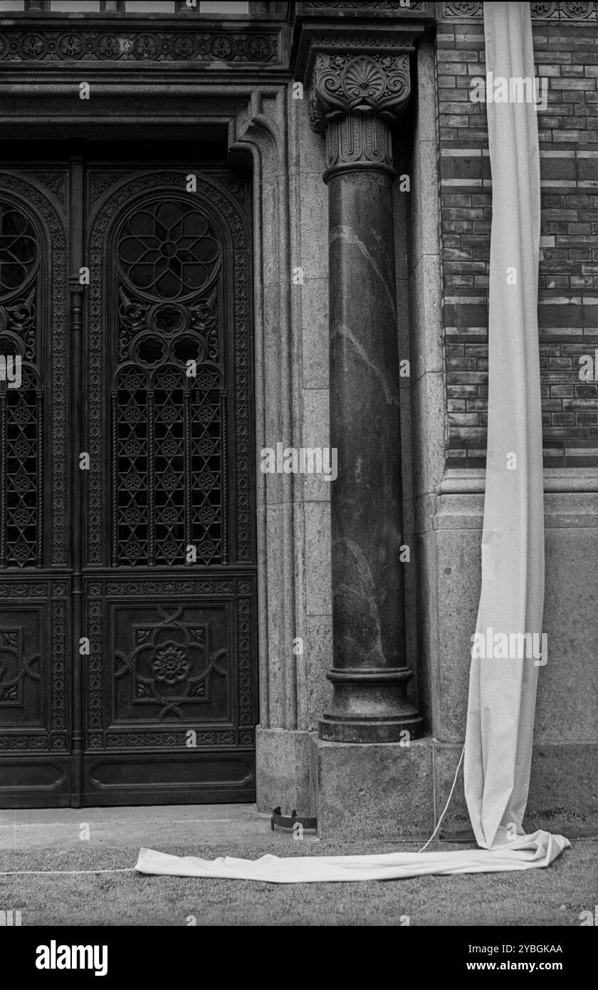 Aft font hi-res stock photography and images - Alamy