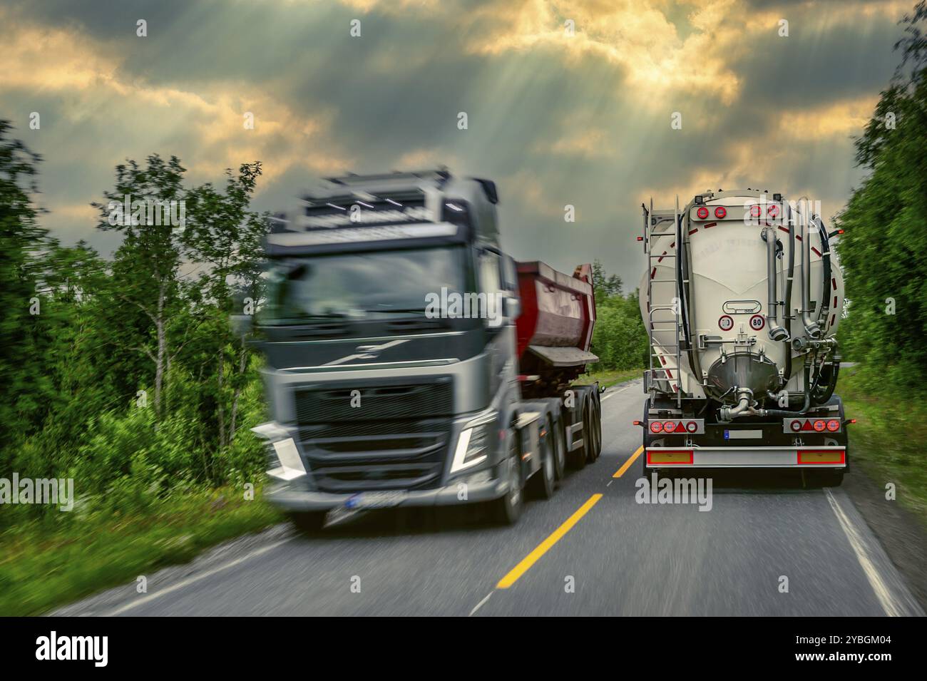 2 lorries, oncoming traffic, narrow road, European road E6, Trofors ...
