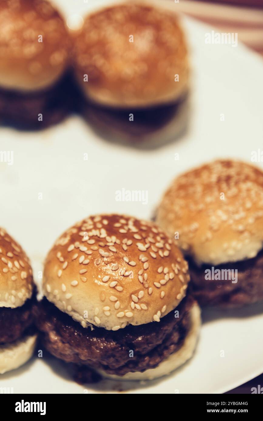 Beef mini burgers hi-res stock photography and images - Alamy