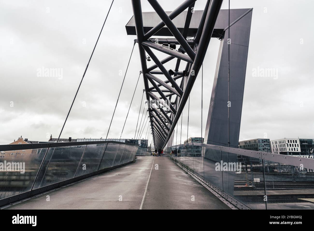Railroad and pedestrian bridge hi-res stock photography and images - Alamy
