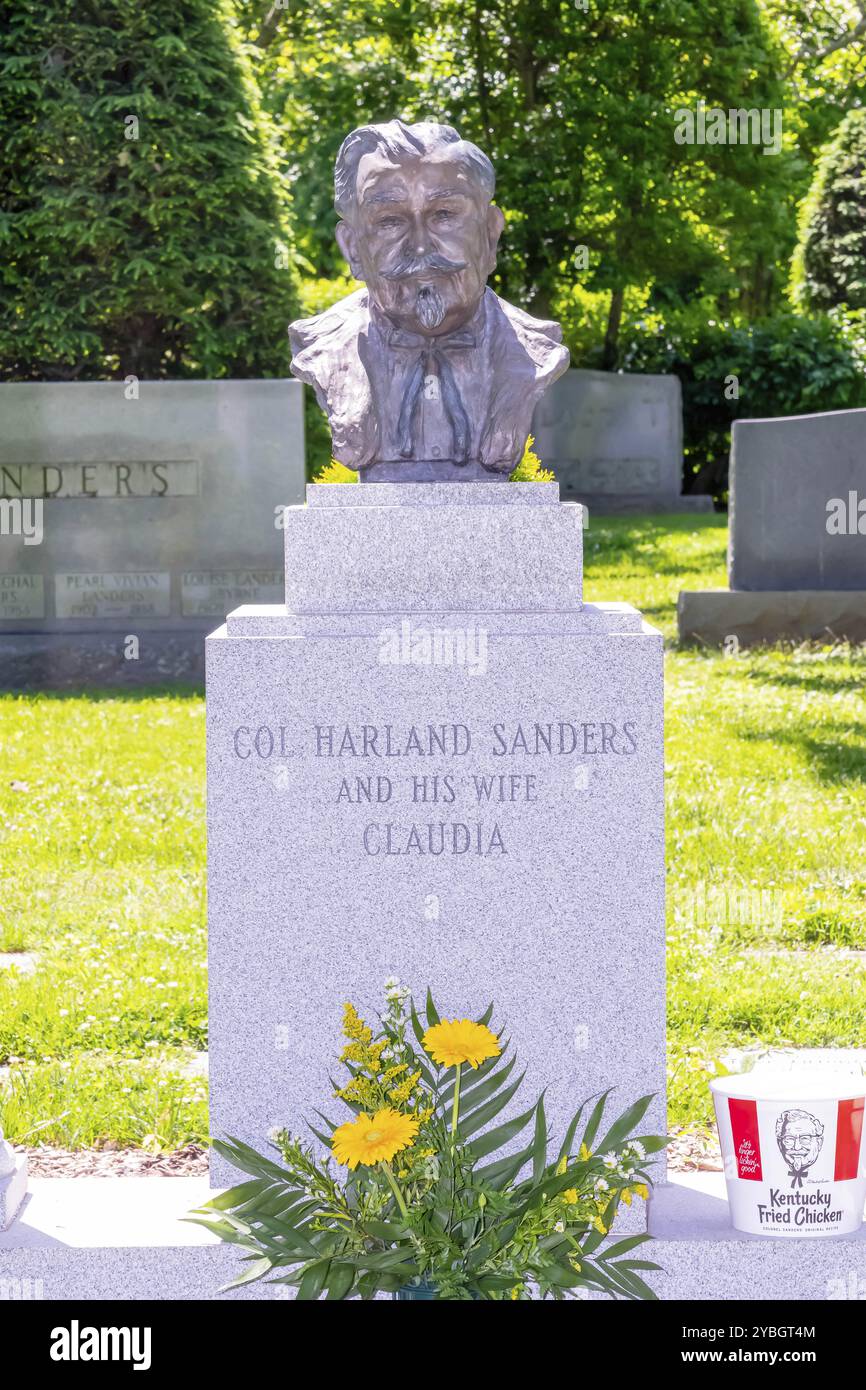 May 28, 2022, Louisville, KY: Gravesite of Colonel Harland Sanders ...