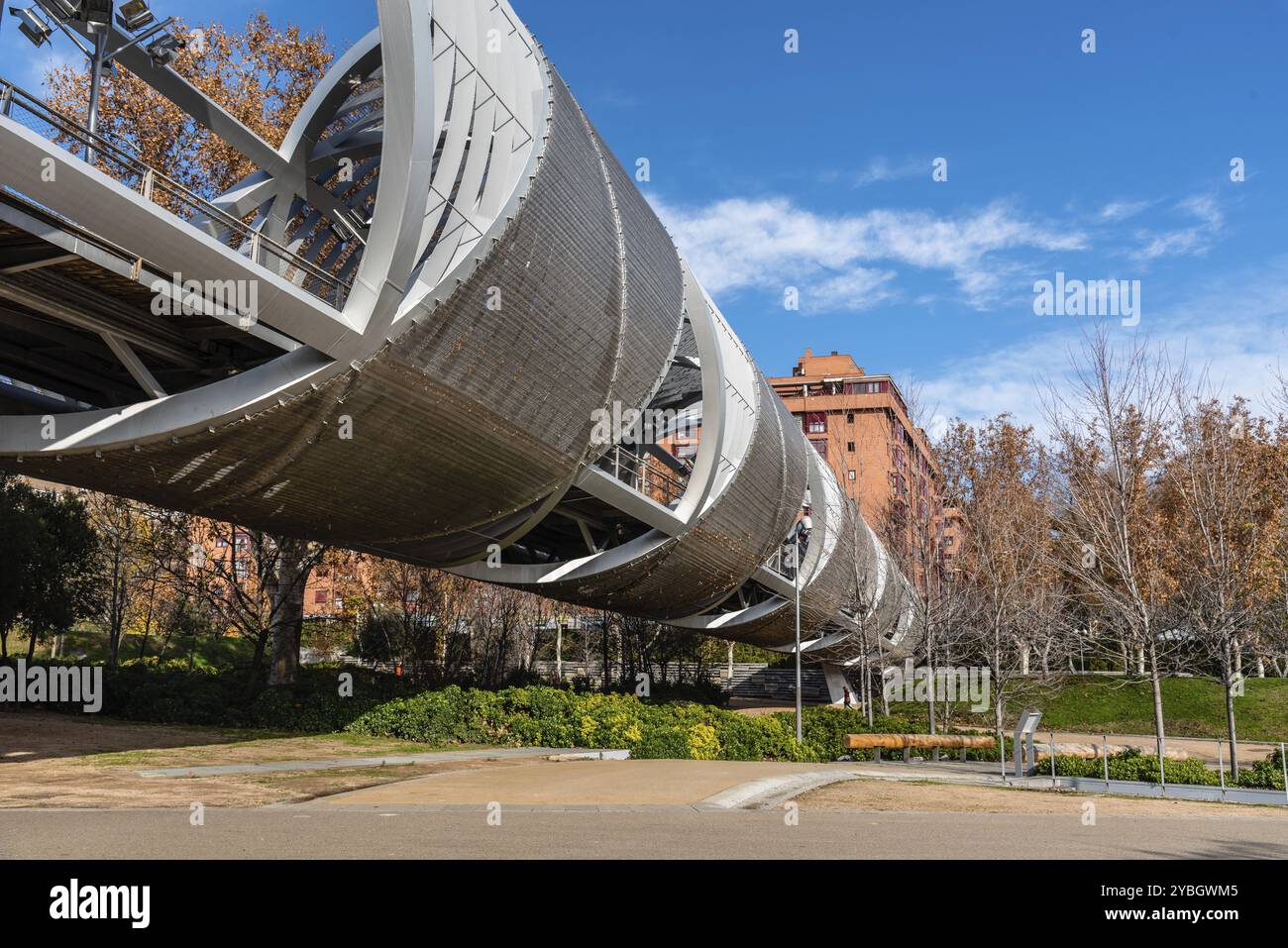 Modern metal footbridge over Manzanares River in Madrid Stock Photo - Alamy
