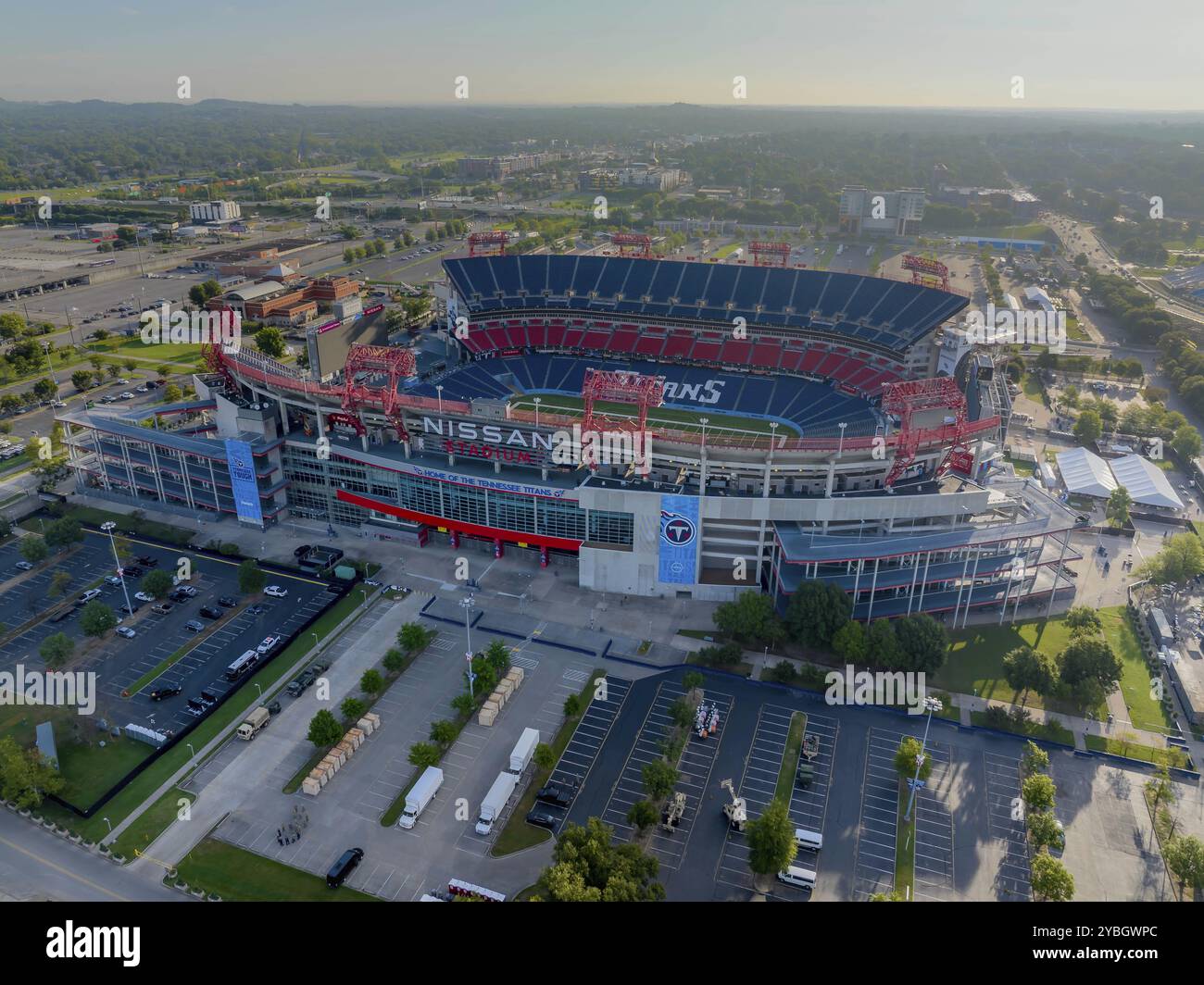 Tennessee football stadium aerial hi-res stock photography and images ...