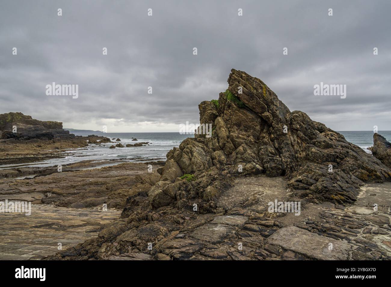 Sir Thomas's Pit and Cross Pit in Bude, Cornwall, England, UK Stock ...