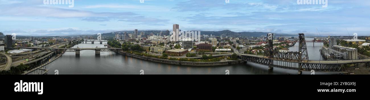 Aerial view of the city of Portland in the Pacific Northwest and the ...